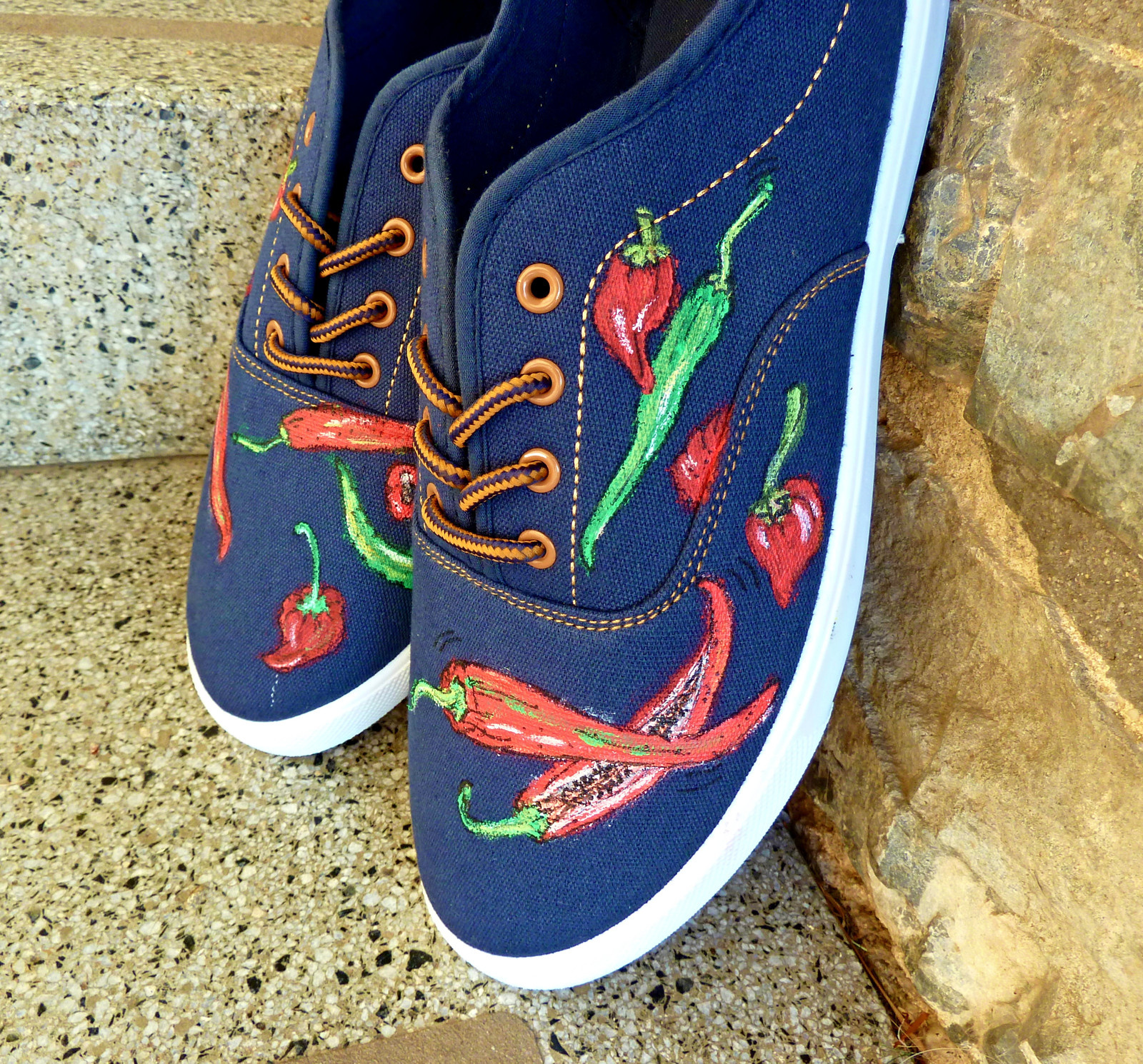 Neposlušné tenisky já mám (a jsou z Fleru!) / Fler MAG