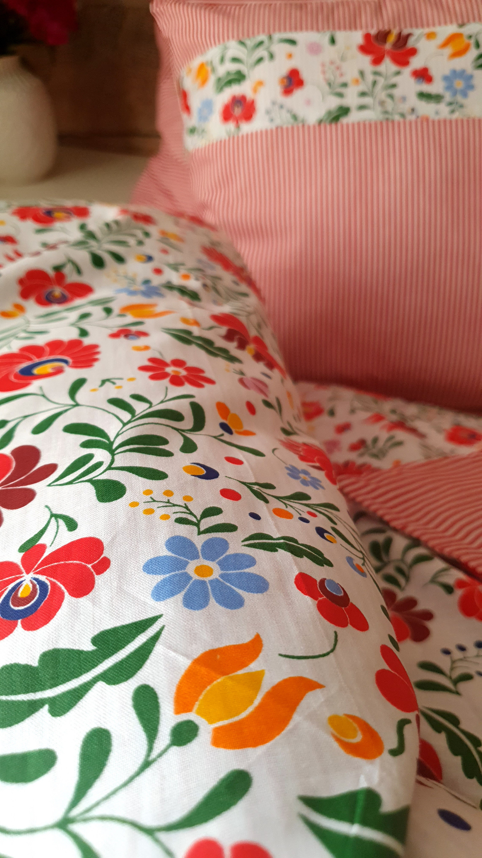 Povlečení červené Folkové léto III. - 2sady / od Venkovský styl | Fler.cz