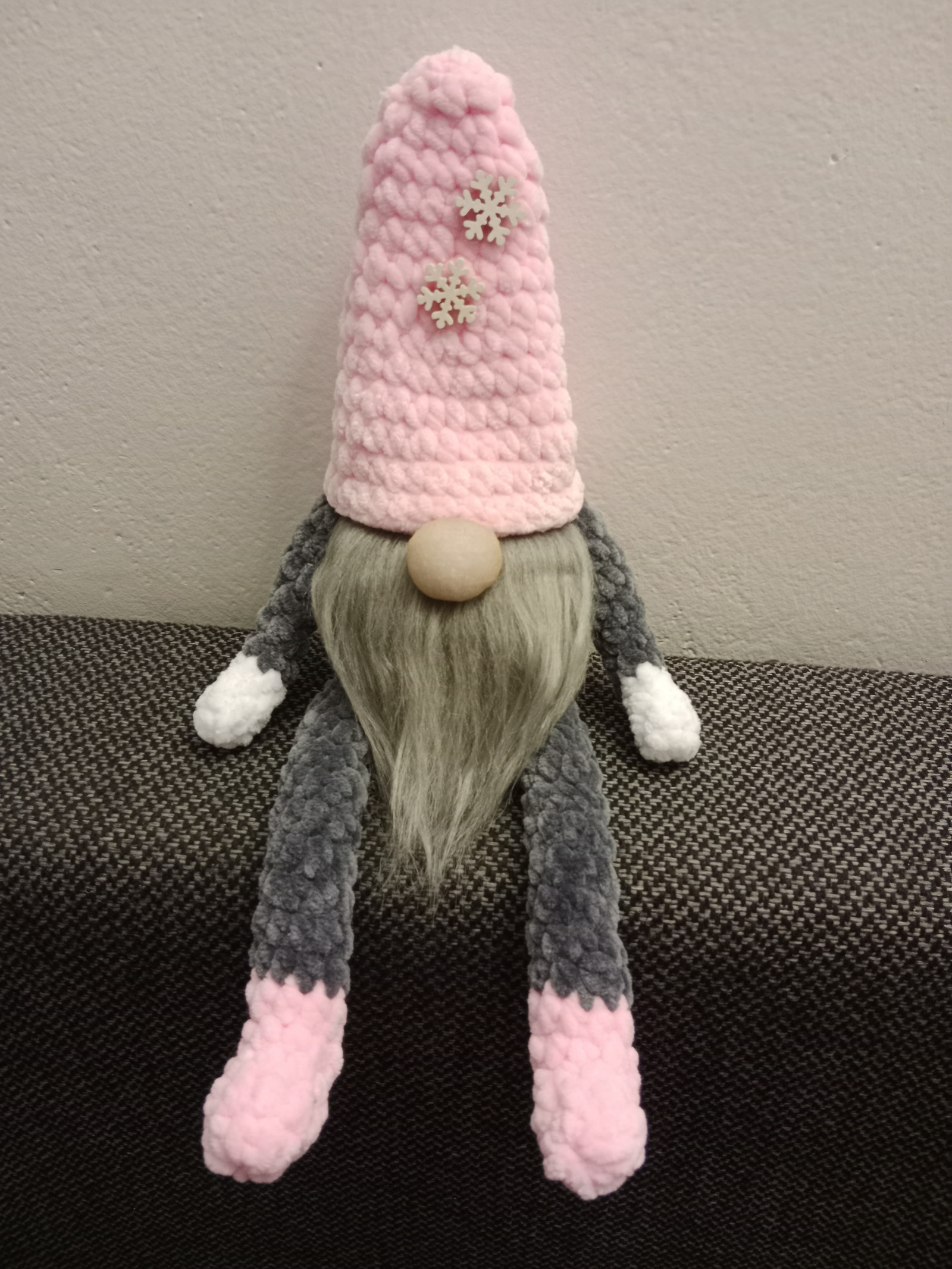 Trpaslík bílý Háčkovaný Vánoční skřítek / od Háčkování Ječmínek | Fler.cz