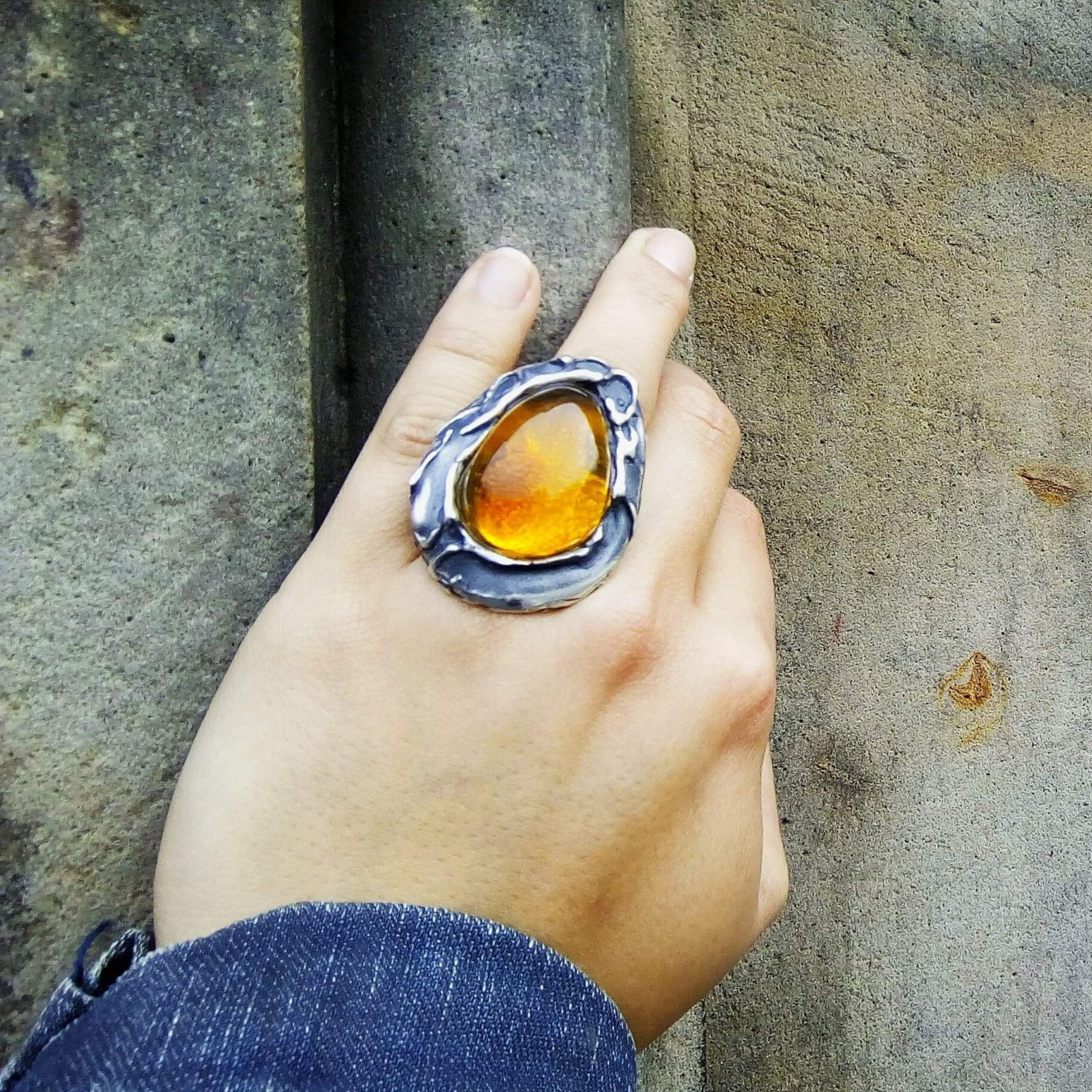 Dámský oranžový Stříbrný prsten s jantarem "Hora osudu" / od Phoenix ...