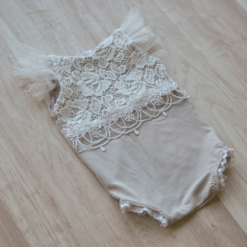 Fotorekvizita - body krajkové / od Bel Enfant | Fler.cz