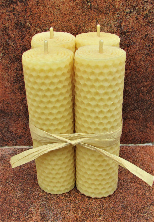 Svíčka žlutá Adventní V - včelí vosk / od gildrum | Fler.cz