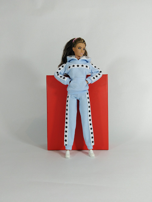 Oblečky pro panenky dětské nebesky modré Barbie mikina klokanka s ...
