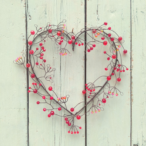 Červené srdce z rybízu. na dveře. / od smu | Fler.cz
