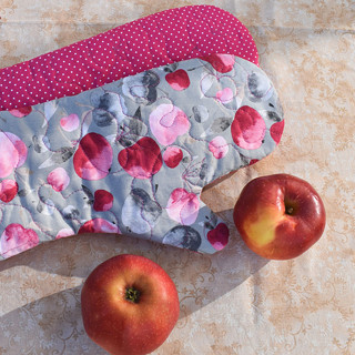 Chňapka dámská vícebarevná Maxi chňapky - Jablíčka na šedé / od wilde ...