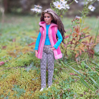 Oblečky pro panenky dětské Barbie vestička s kapucí - růžová č-4 / od ...
