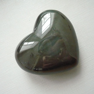 Minerál černý Srdce - obsidián duhový 47 mm, č.11f / od U Lípy ...