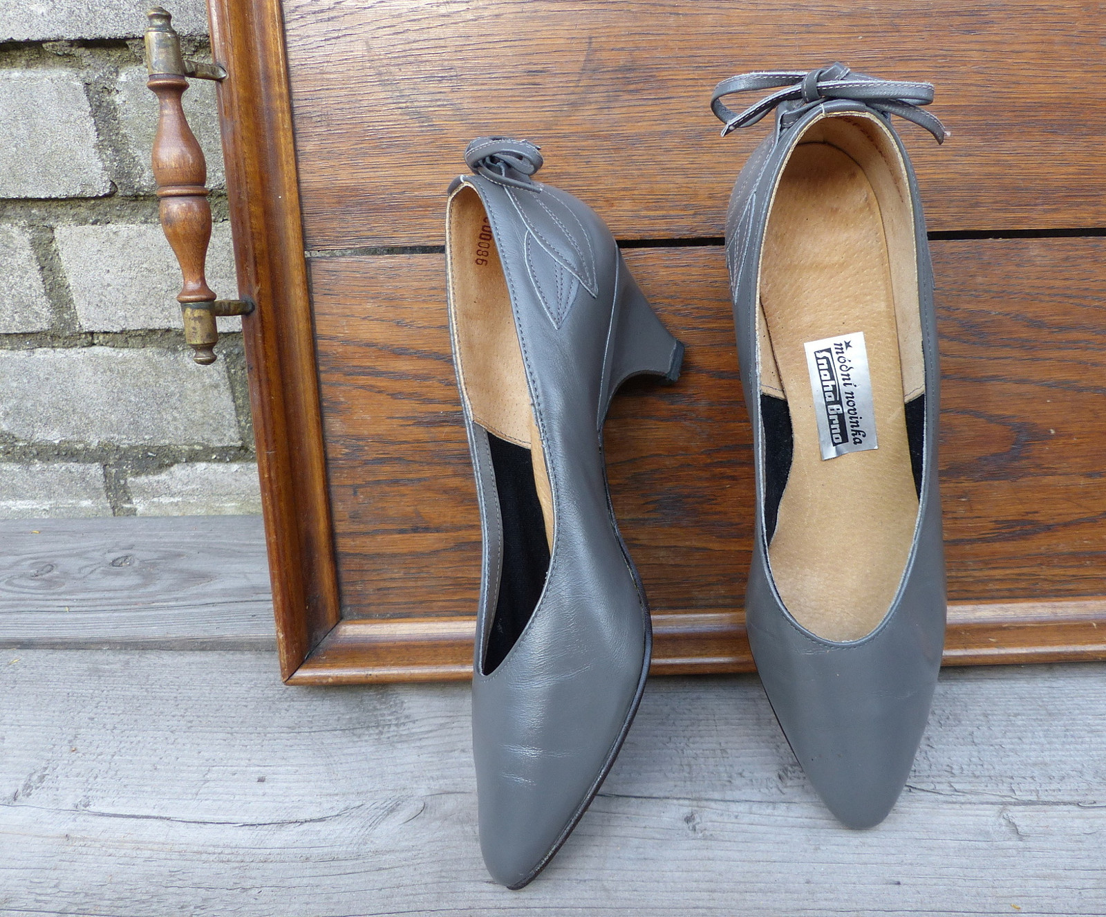 Móda a doplňky šedé Módní novinka...kožené boty Snaha Brno / od ...