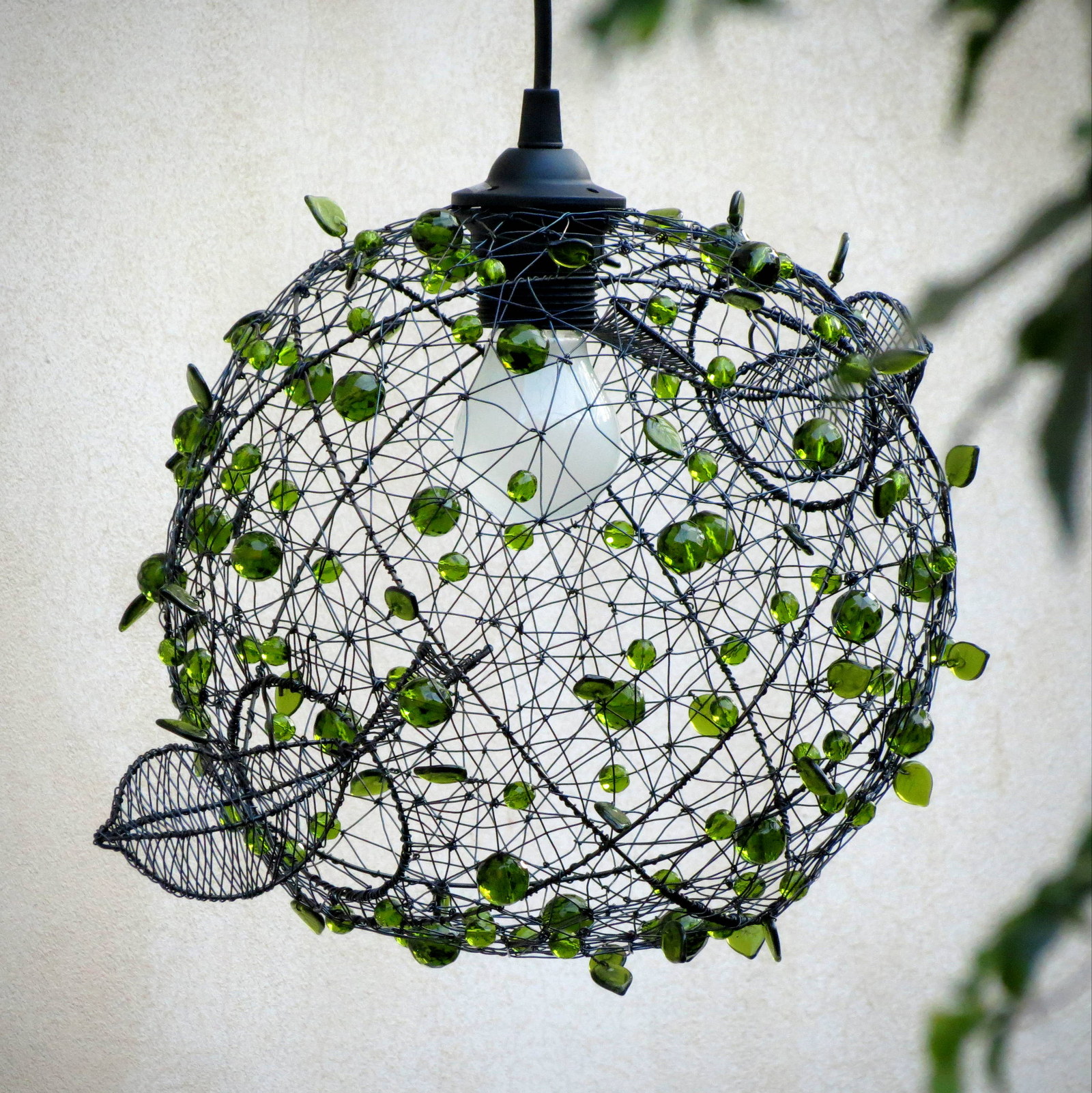 V koruně stromu. Drátované stínidlo / od smu | Fler.cz