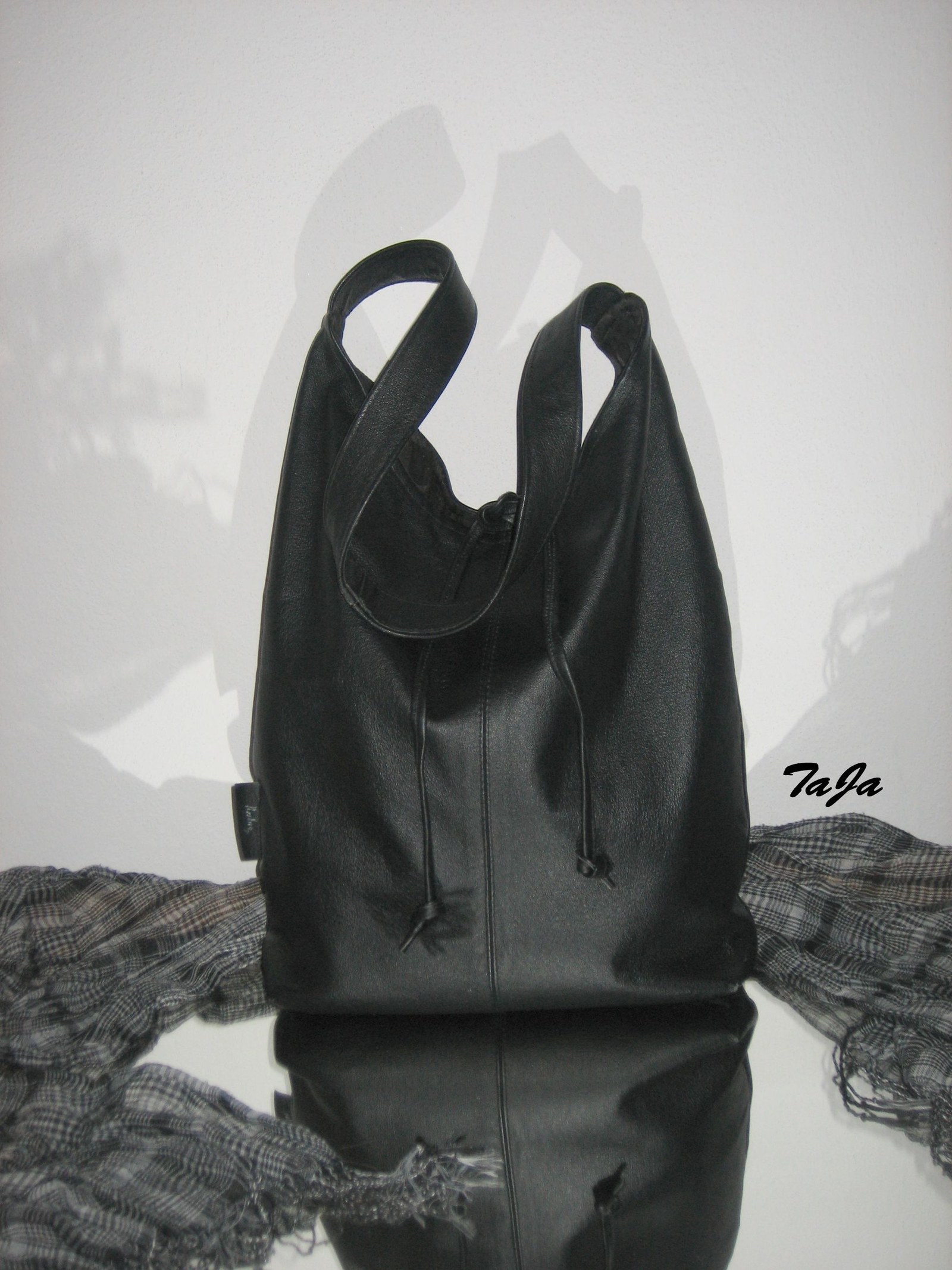 Kabelka velká černá Taška (vak) - kožený / od TaJa | Fler.cz