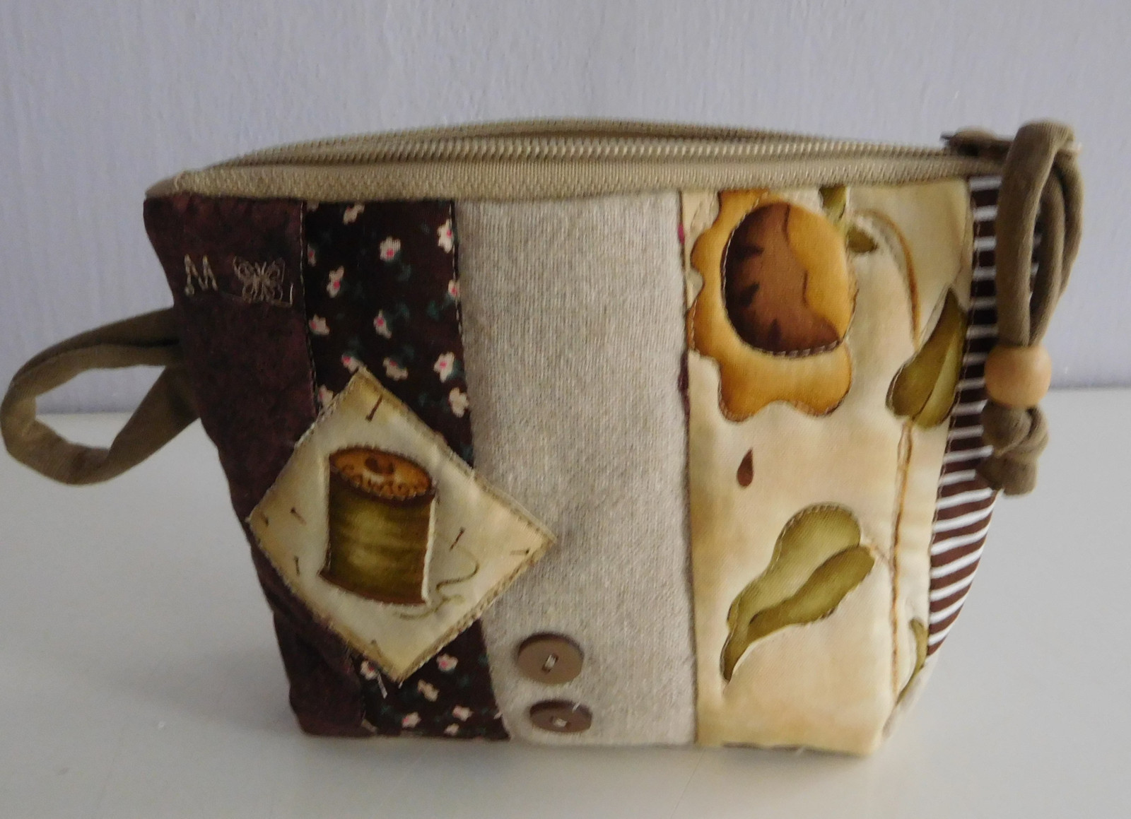 Kabelka malá dámská vícebarevná Slunečnice, patchwork - taštička / od ...