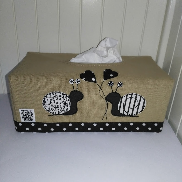 Originální textilní obal na papírové kapesníčky / od MossyArt | Fler.cz