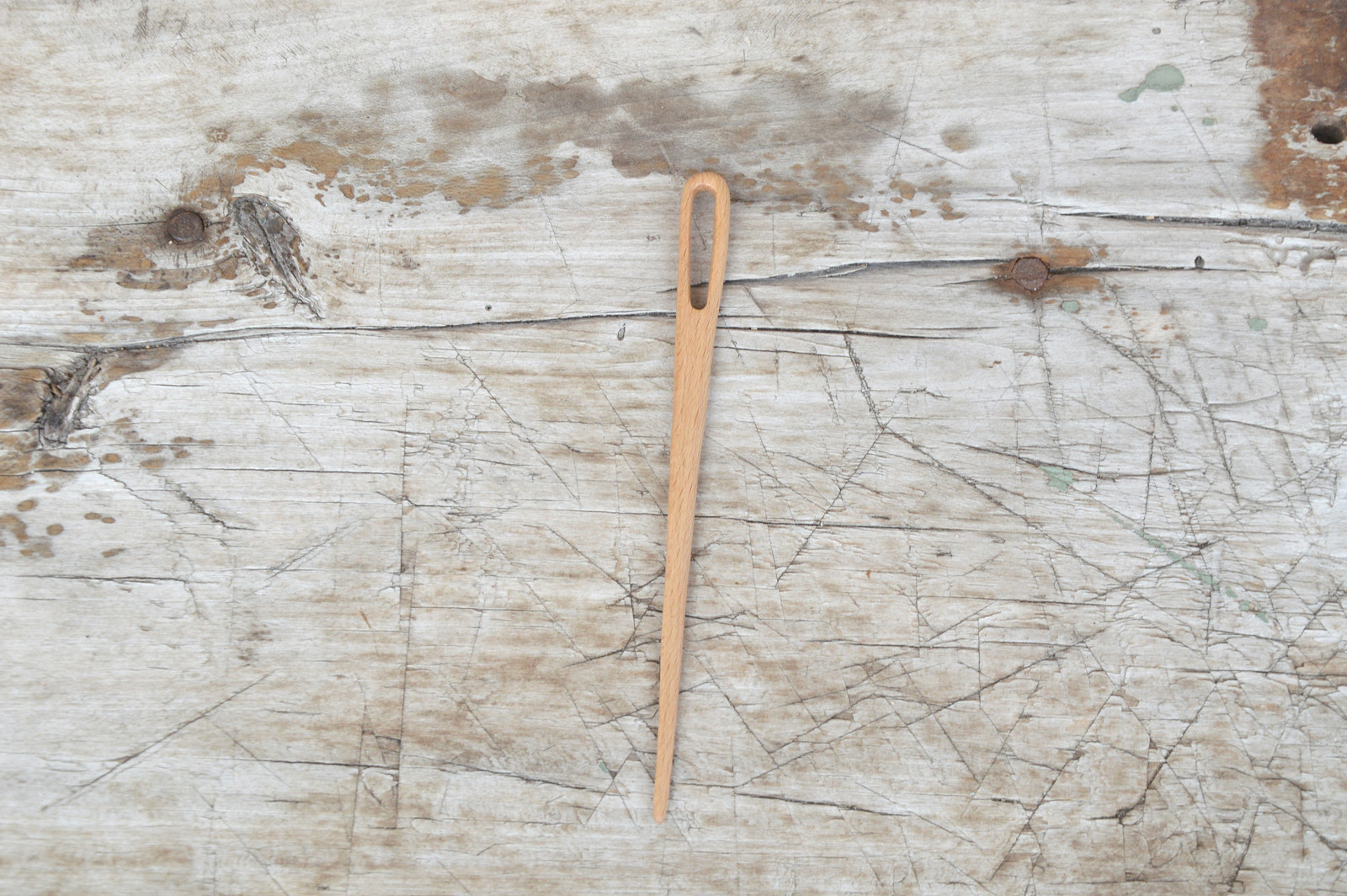 Spona do vlasů hnědá Vlasová jehla buková / od demadera | Fler.cz