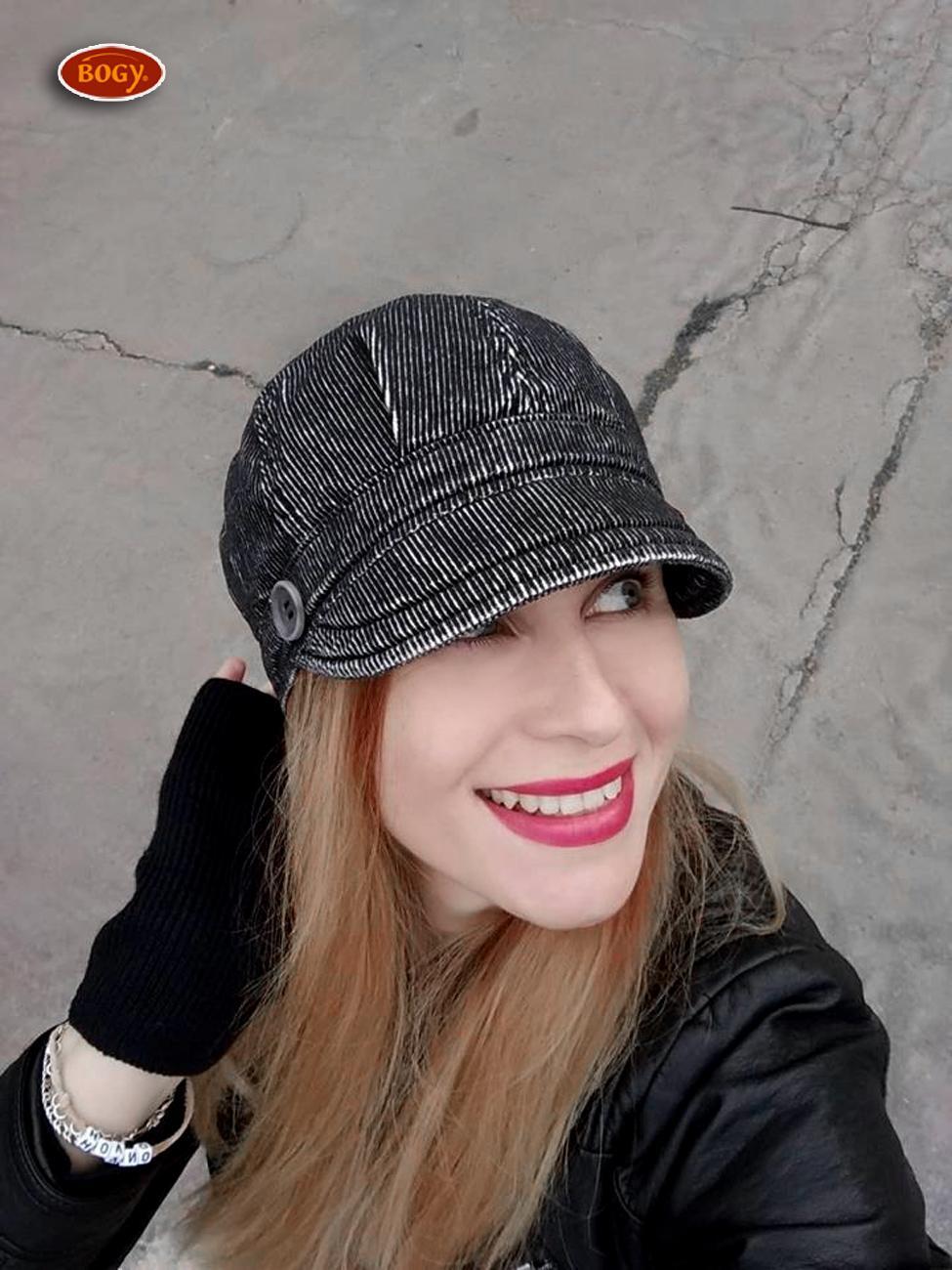 Pokrývka hlavy černá černošedá bekovka s knoflíky, podšitá i nepodšitá ...