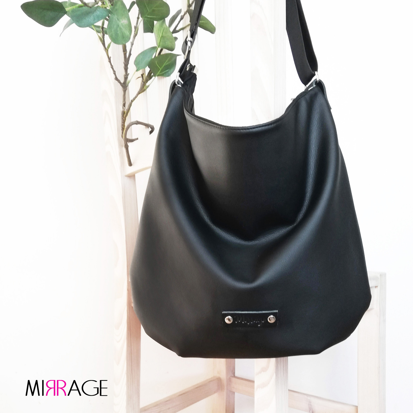 Kabelka velká crossbody dámská černá Ariel maxi n.2 / od mirrage | Fler.cz