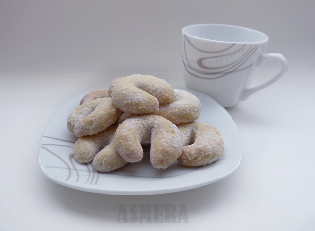 Cukroví Vanilkové rohlíčky s mandlemi, 500 gramů / od asmera | Fler.cz