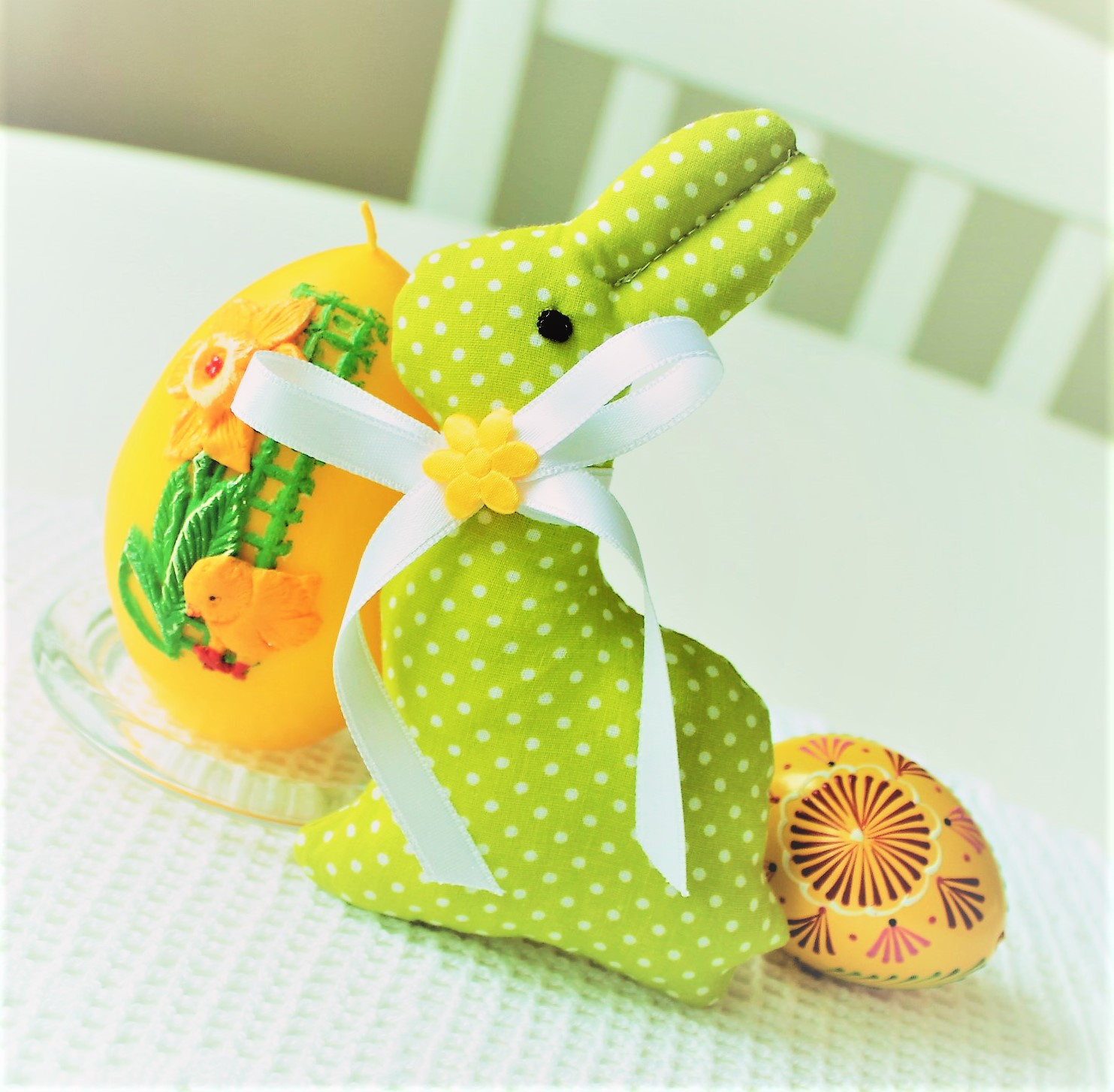 Zajíček světle zelený / od Steffi Flower | Fler.cz