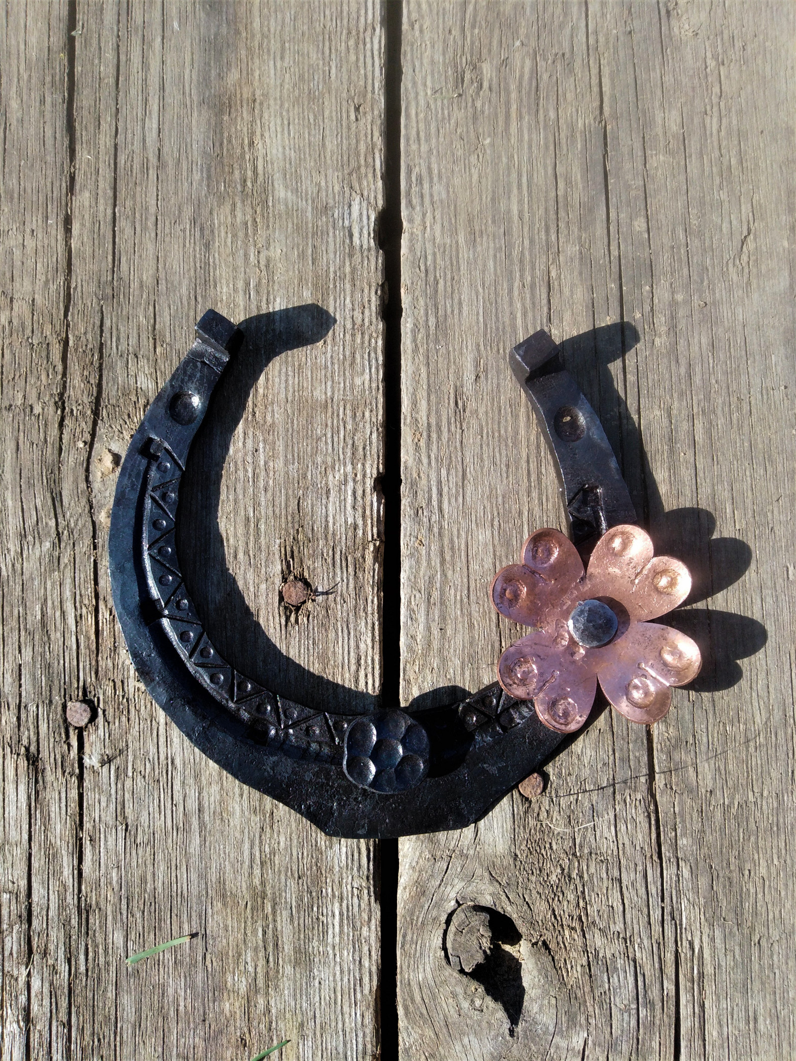 Černá Kovaná podkova so štvorlístkom / od Re-Barborka | Fler.cz