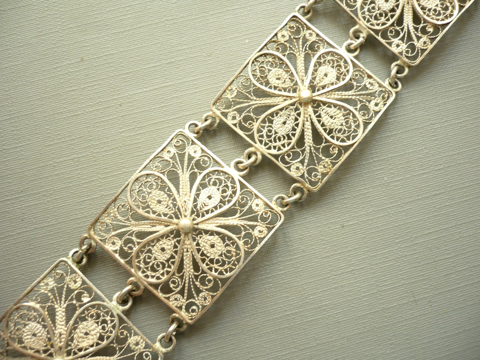 Šperky dámské Stříbrný filigránový náramek / od Želvír | Fler.cz