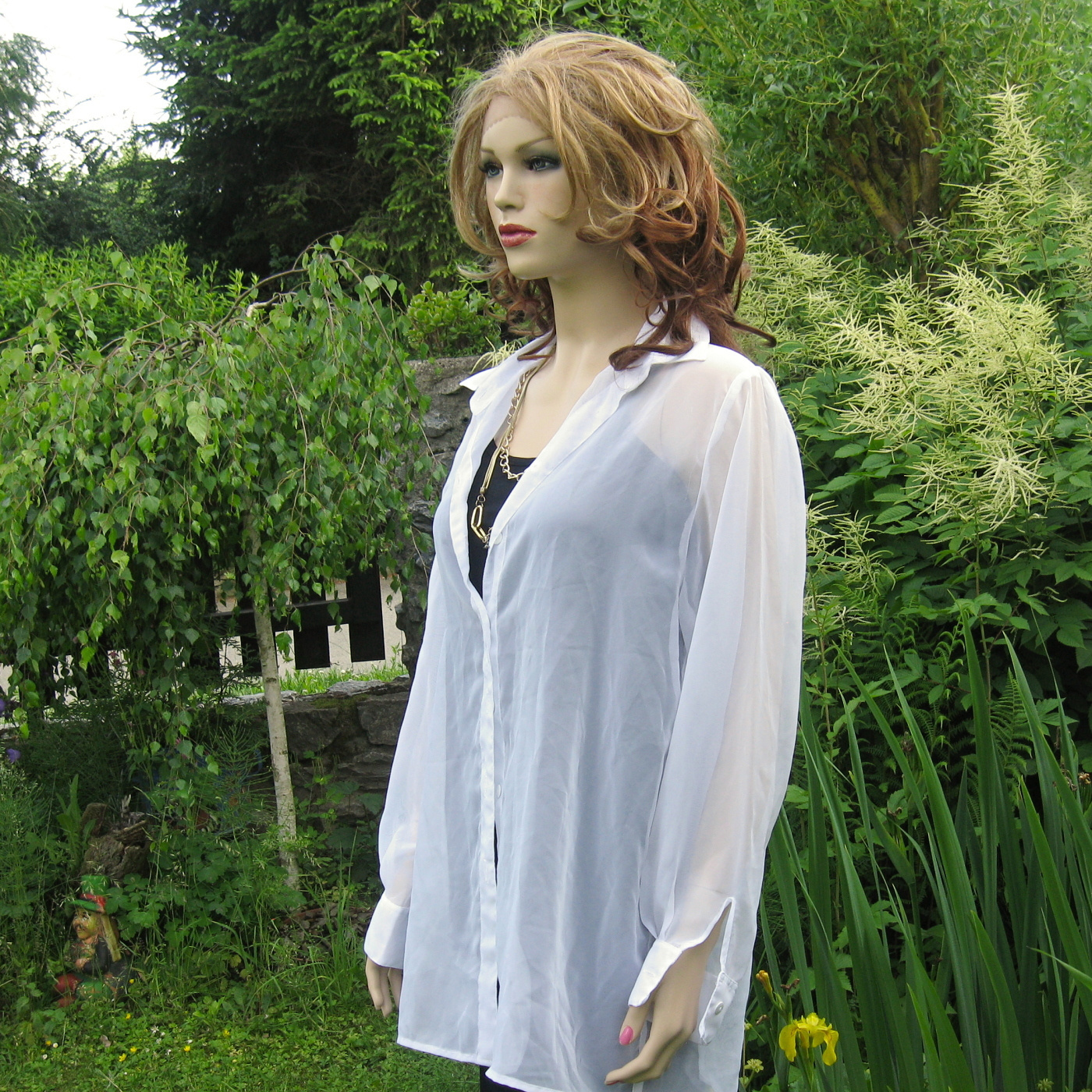 Móda a doplňky dámské bílé Dlouhá průsvitná košile 16249 P9 / od ...