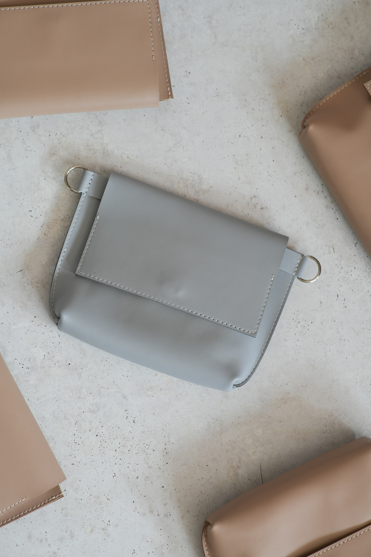 Ledvinka dámská šedá kožená ľadvinka_minimal_šedá / od loviskova.milica ...