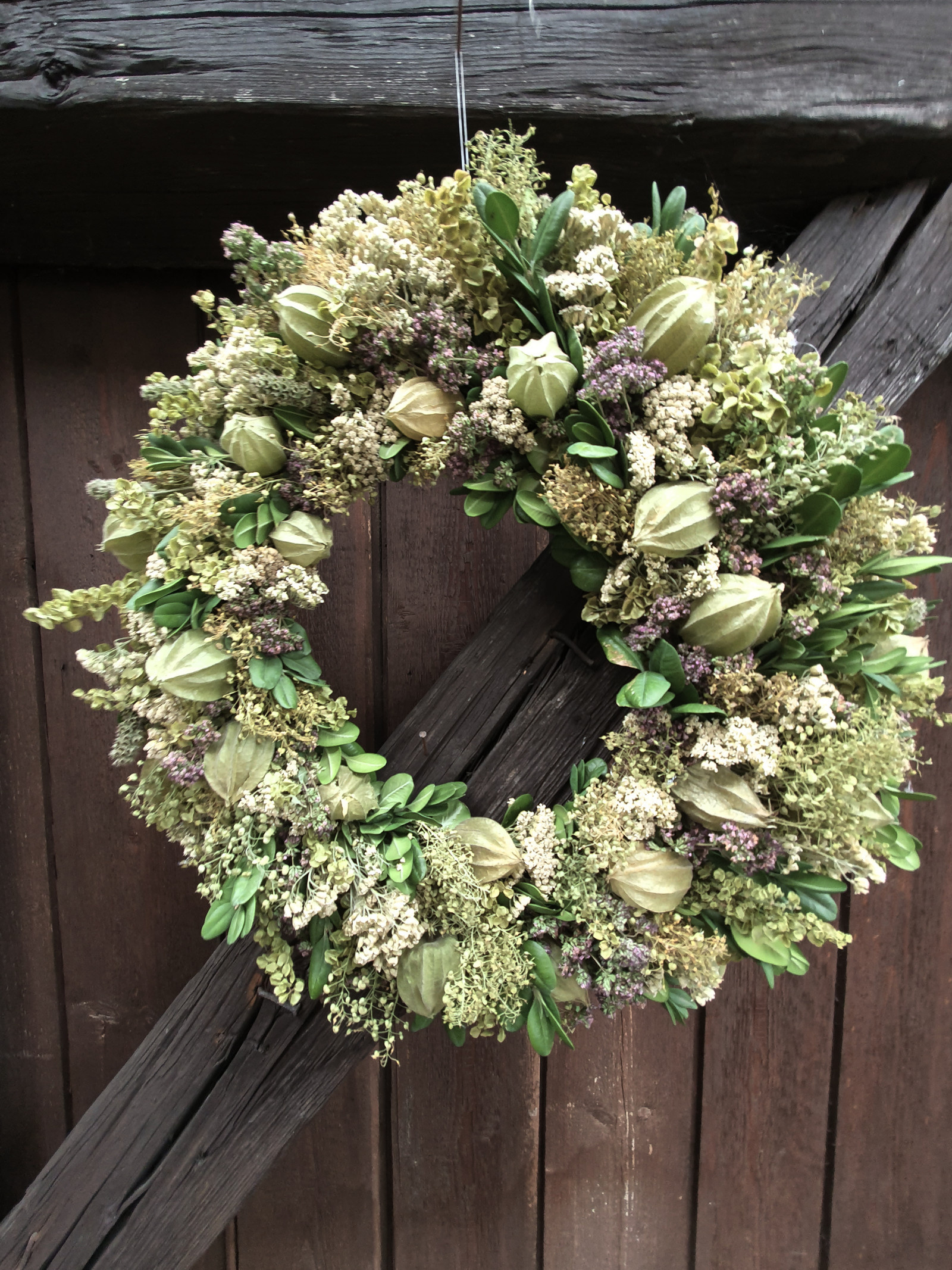 Věnec velký vícebarevný Co roste na louce a v zahradě / od Lajante ...