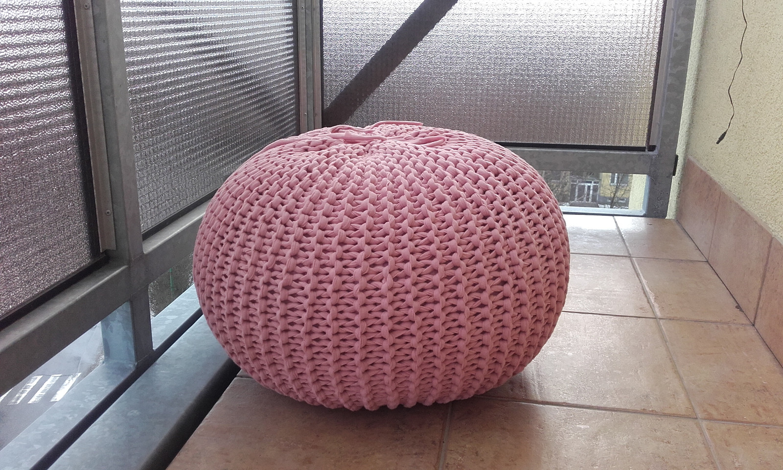 Puff velký starorůžový /průměr 56cm, výška 32cm/ / od D-atelier | Fler.cz