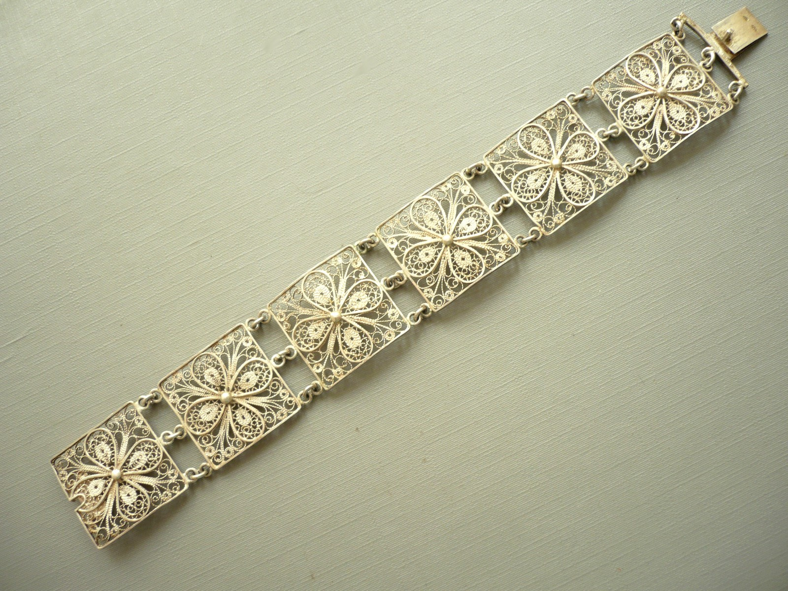 Šperky dámské Stříbrný filigránový náramek / od Želvír | Fler.cz