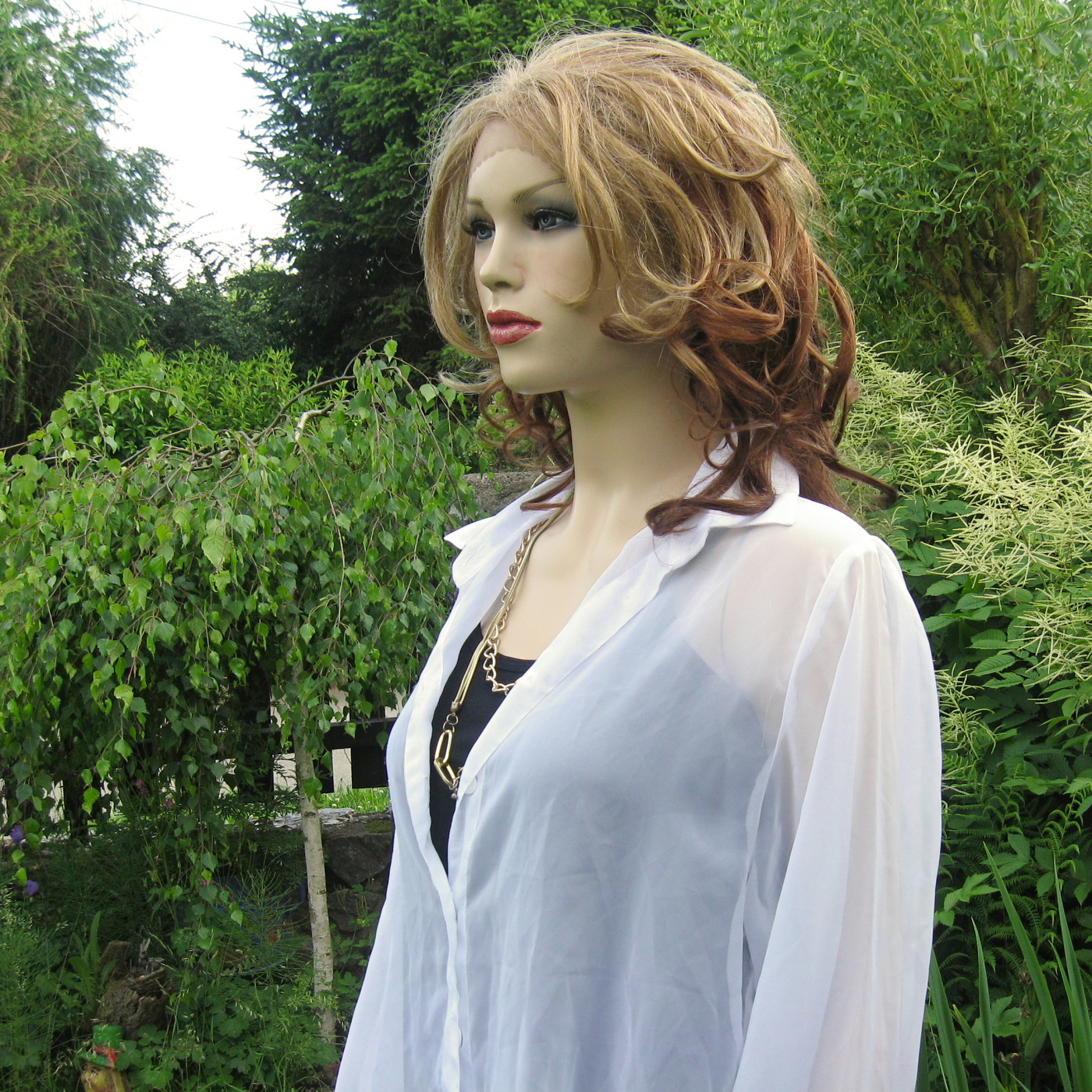 Móda a doplňky dámské bílé Dlouhá průsvitná košile 16249 P9 / od ...