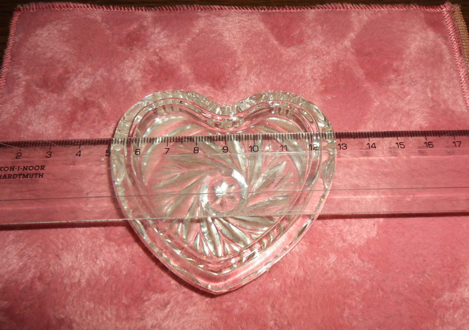 Skleněná nádoba čirá Skleněné VÍČKO, tvar srdce / od Cusco | Fler.cz