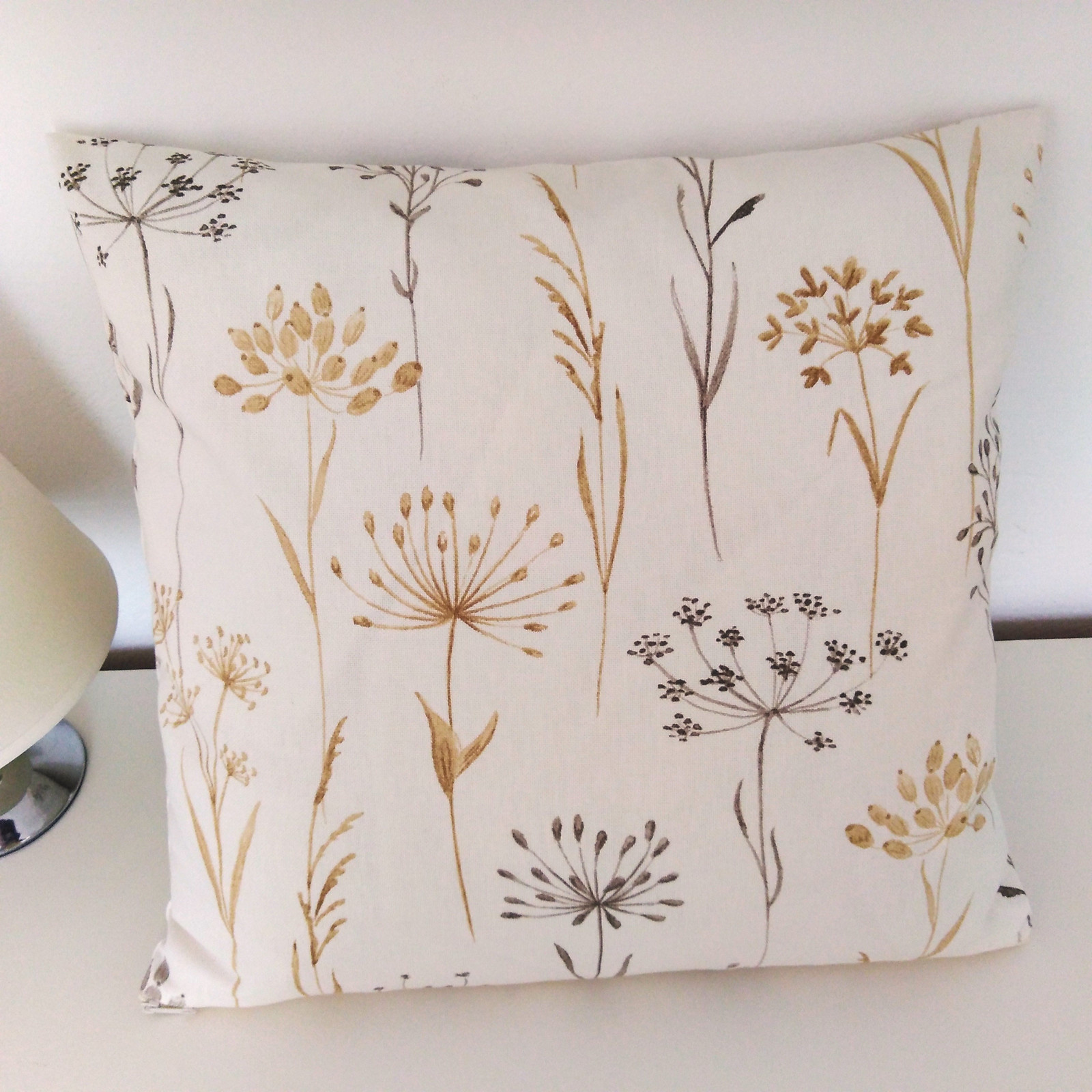 Slonová kost Povlak na polštář tráva na smetanové 40x40 cm / od Lea.1 ...