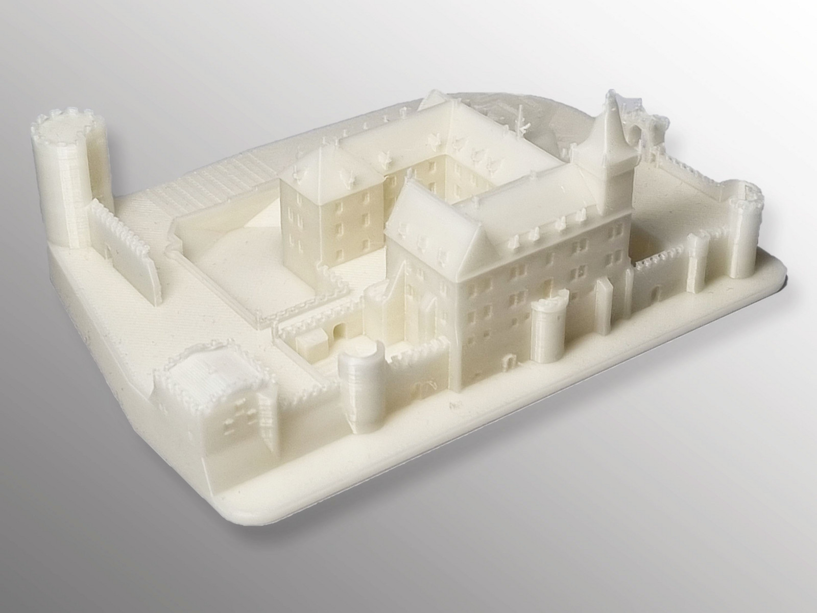 Slonová kost MINI model zámku Zruč nad S. vytvořený 3D tiskem / od SiZe ...