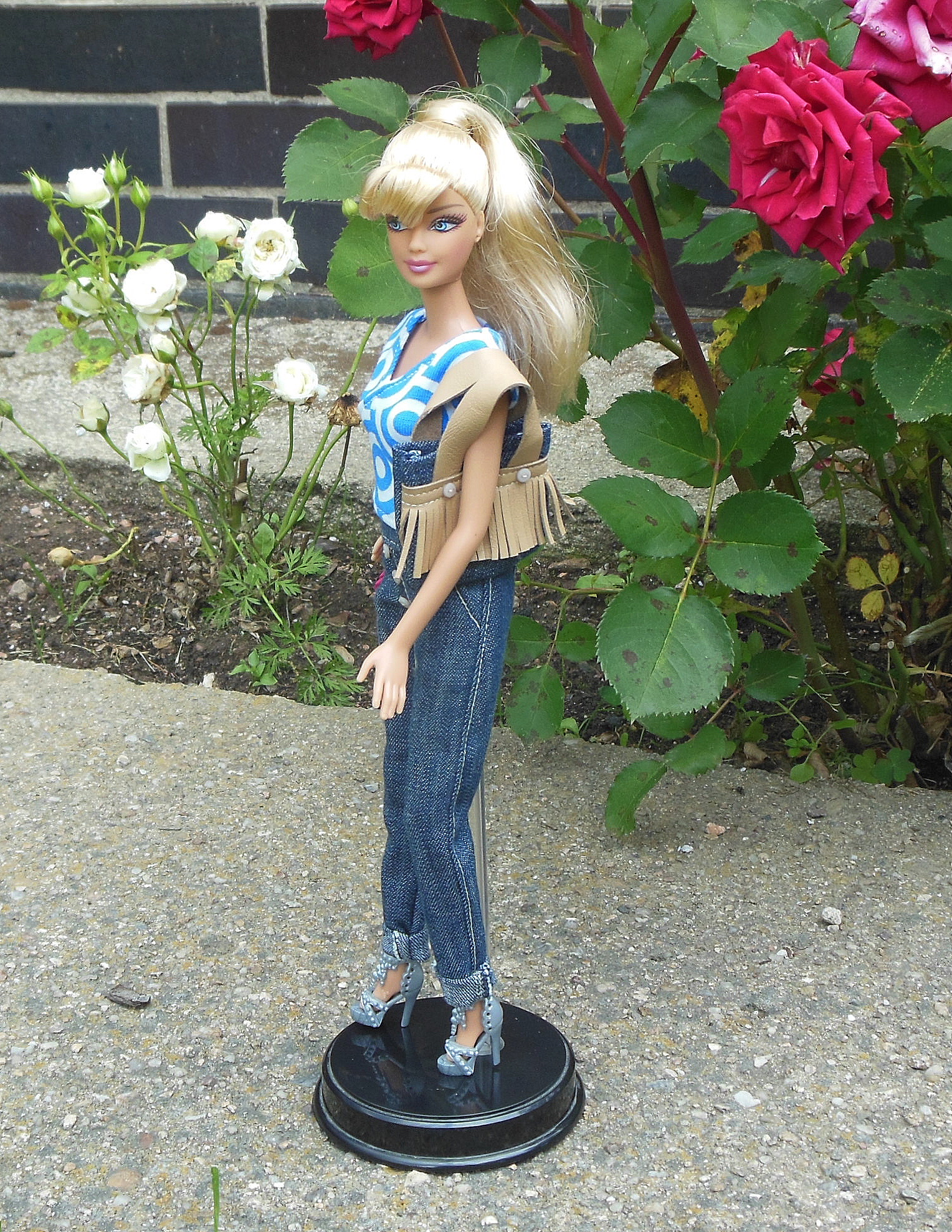 Bílé Outfit pro panenku Barbie (jeany, top, kabelka) / od Lucessita ...