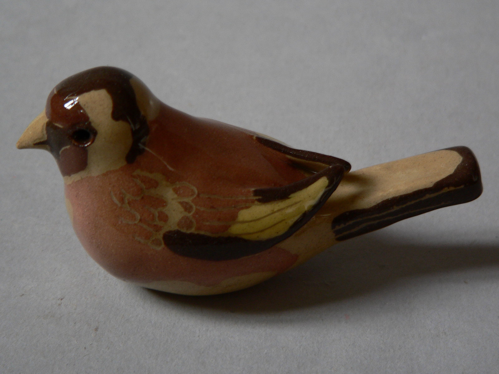 Figurka vícebarevná Píšťalka - stehlíček / od Eva Syslová | Fler.cz