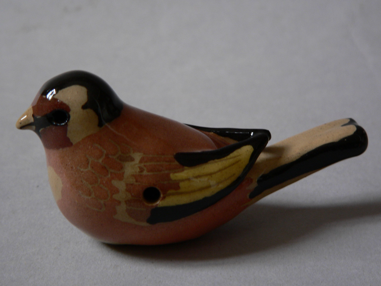 Figurka vícebarevná Píšťalka - stehlíček / od Eva Syslová | Fler.cz