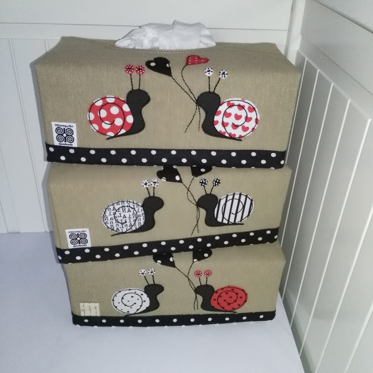 Originální textilní obal na papírové kapesníčky / od MossyArt | Fler.cz