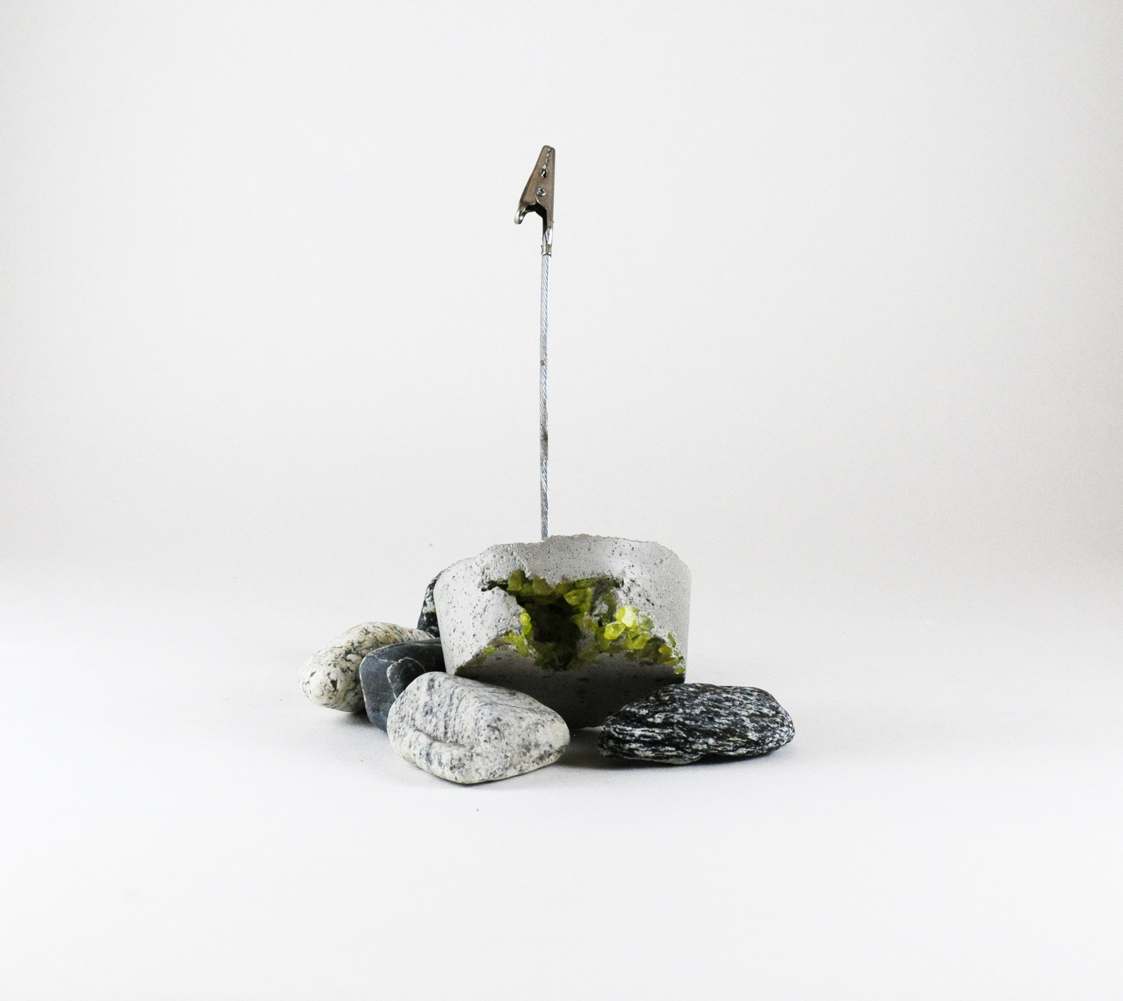 Stojan na fotky, vzkazovník Yed Posterior #199 / od JudyKon | Fler.cz