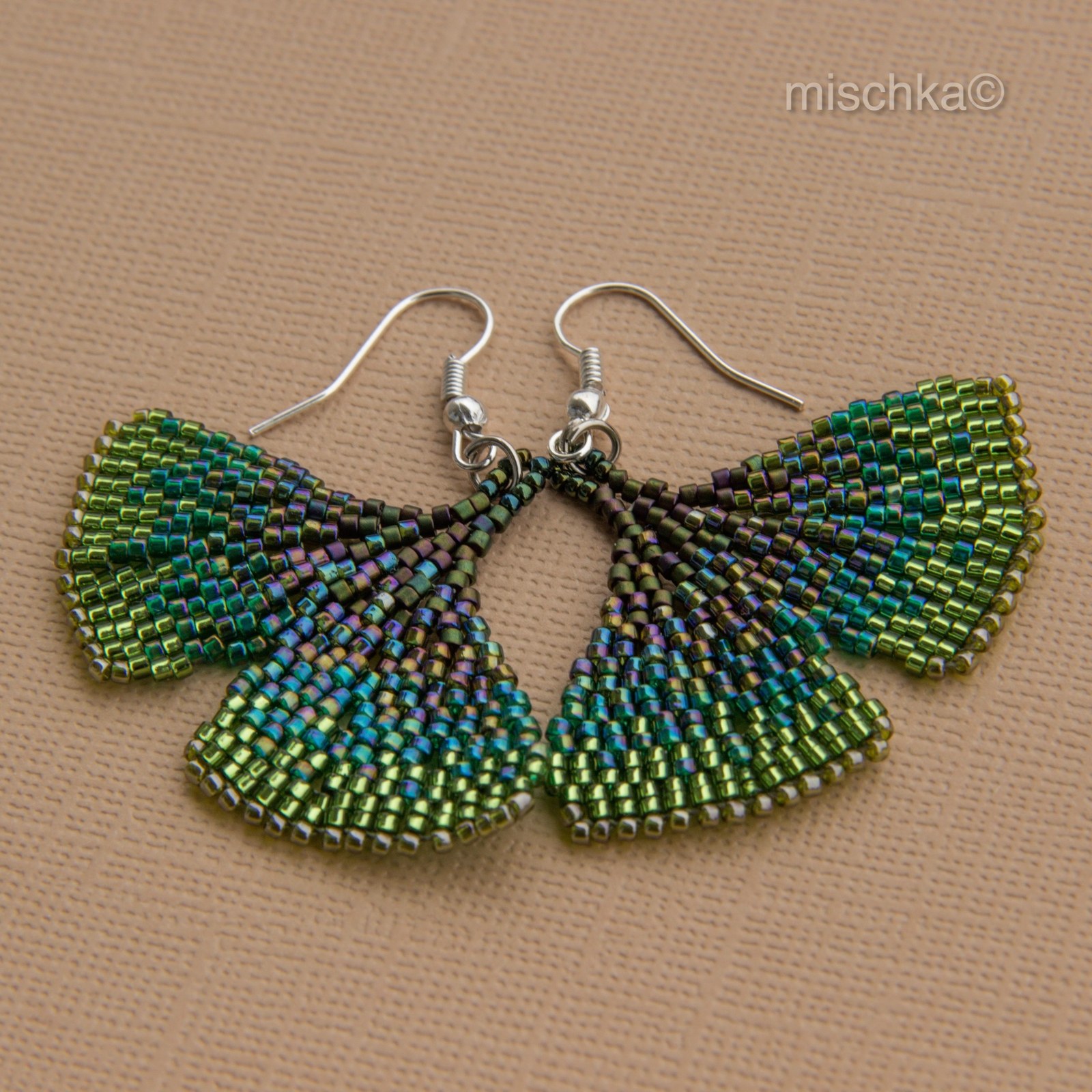 Dámské světle zelené Náušnice "Jinany No.14" - na zakázku / od Bird on ...