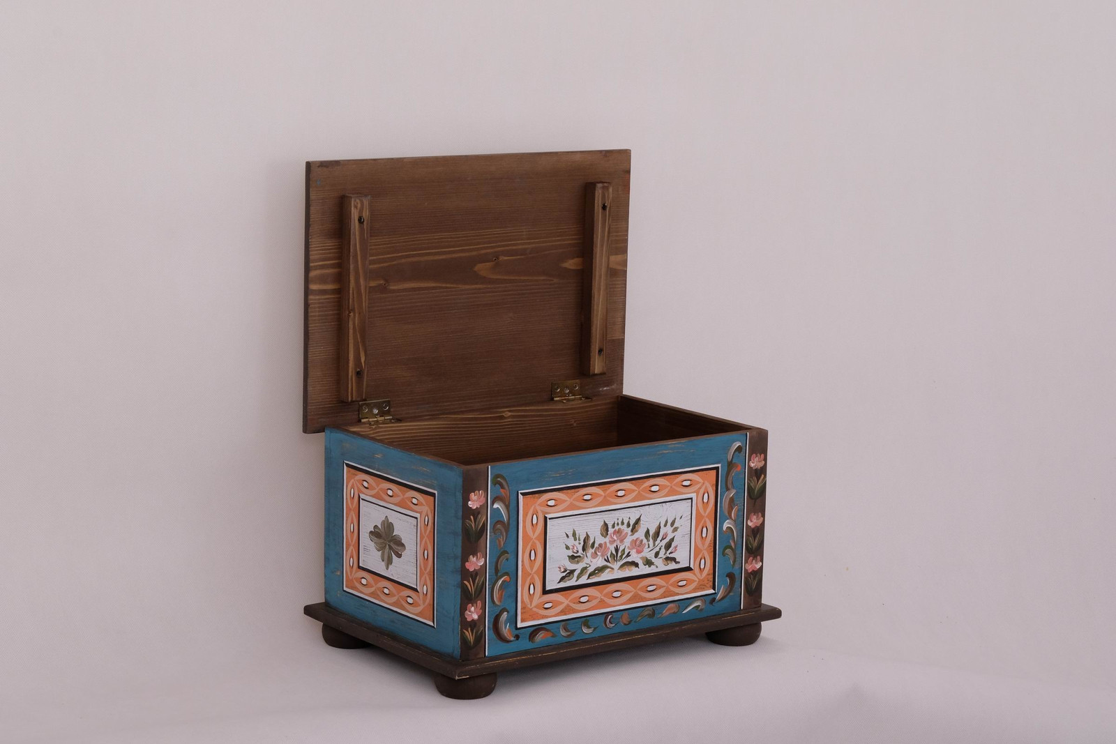 Truhla vícebarevná Maľovaná truhlica (rôzne veľkosti) / od TalkFolk ...