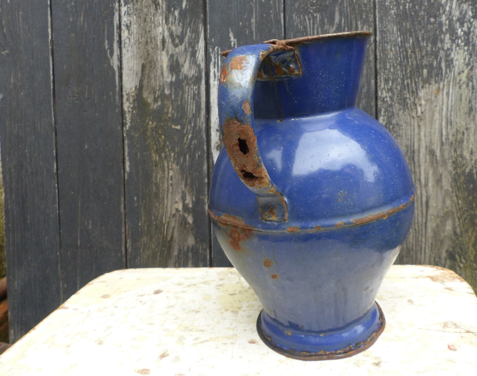 Nádobí kuchyňské Na vodu...smaltovaný džbán, konvice, modrý smalt / od ...