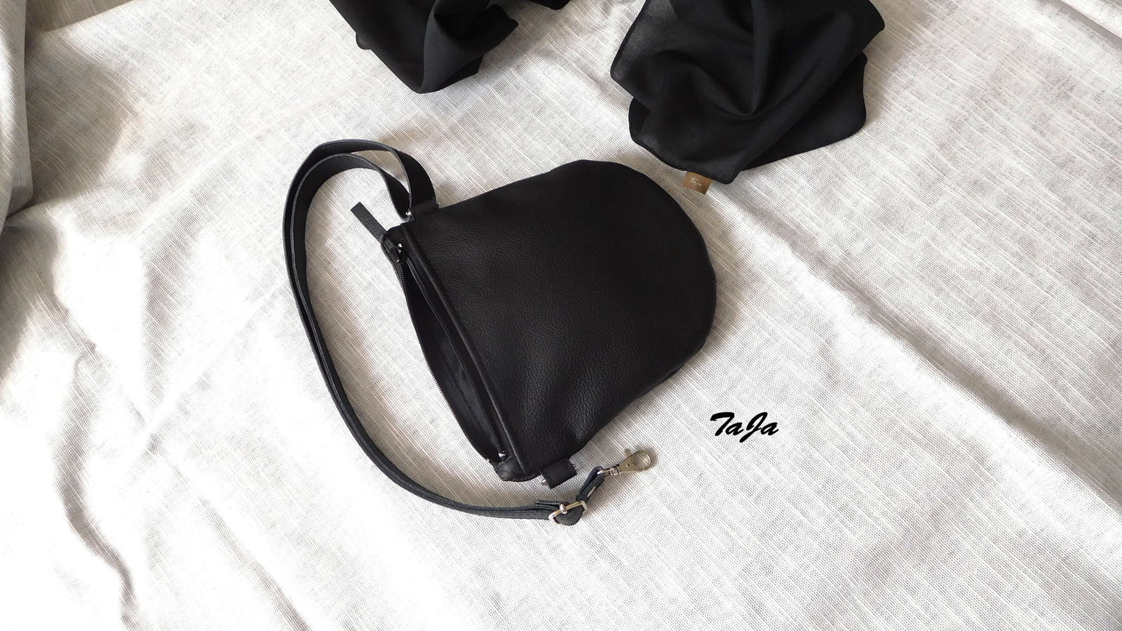 Dámská černá Ledvinka či kabelka / od TaJa | Fler.cz