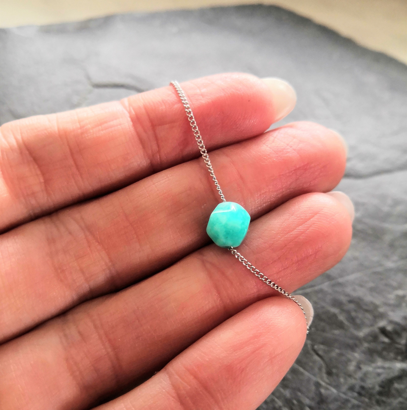 Náhrdelník dámský tyrkysový Ruský amazonit*krystal*chir.ocel*náhrdelník ...