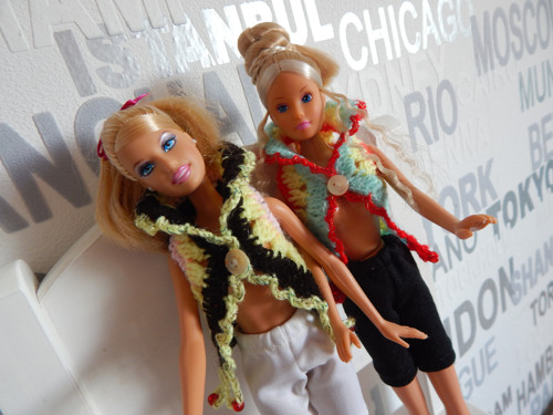 Dětské vícebarevné Barbie oblečky - decentní vesta se stojáčkem... / od ...