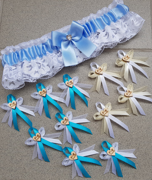 Krajkový modrý podvazek s iniciály / od LuccaWedding | Fler.cz