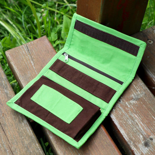 Kapsička hnědá Tabákovka - Vzdušný výlet / od Skočena | Fler.cz