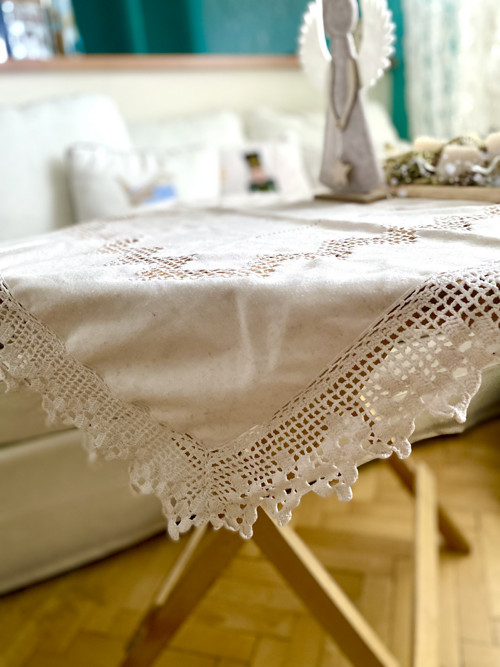 Bytový textil bílý Ubrus starožitný s krajkou / od ebek | Fler.cz